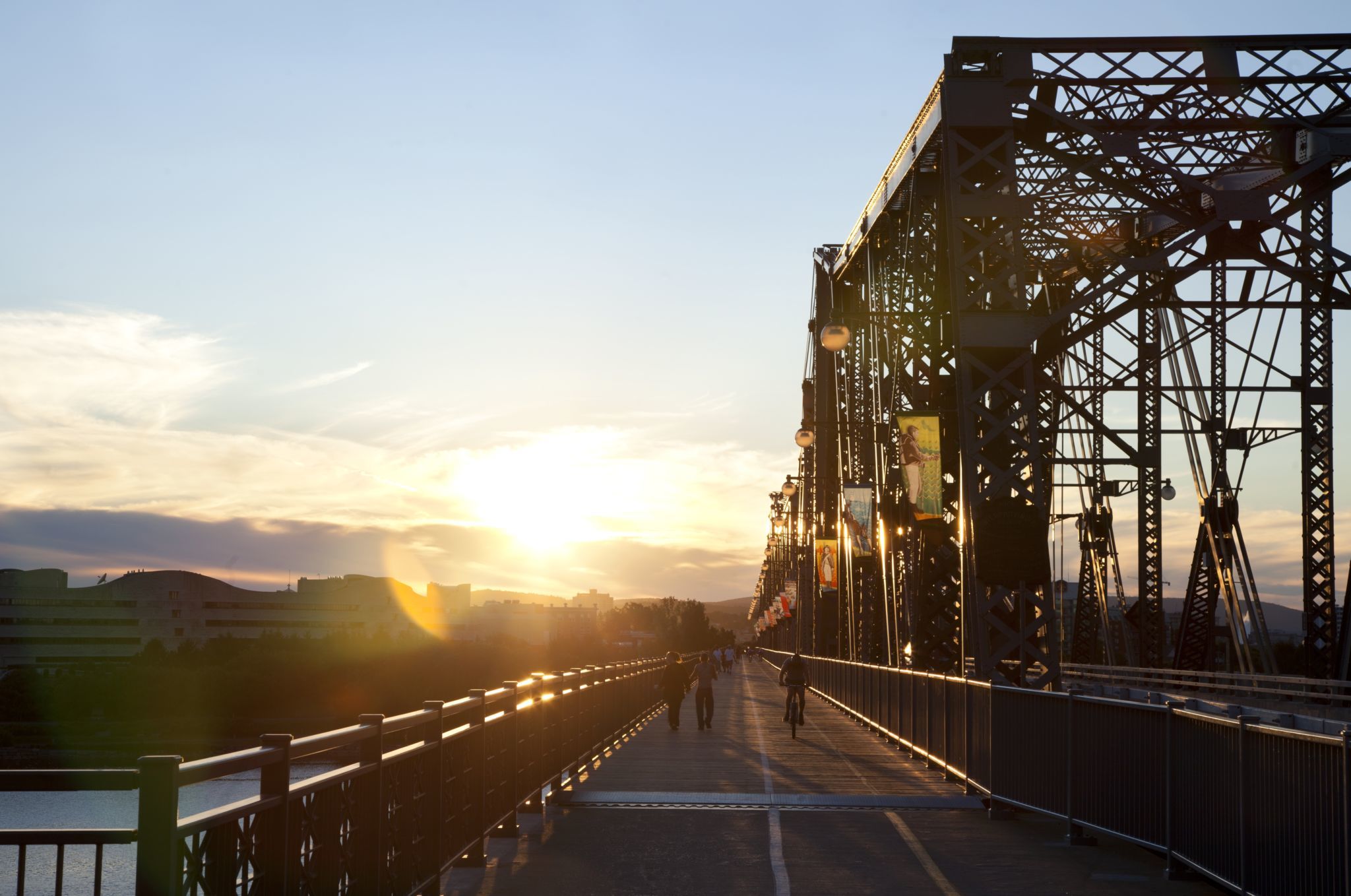 Bridges and roads | National Capital Commission