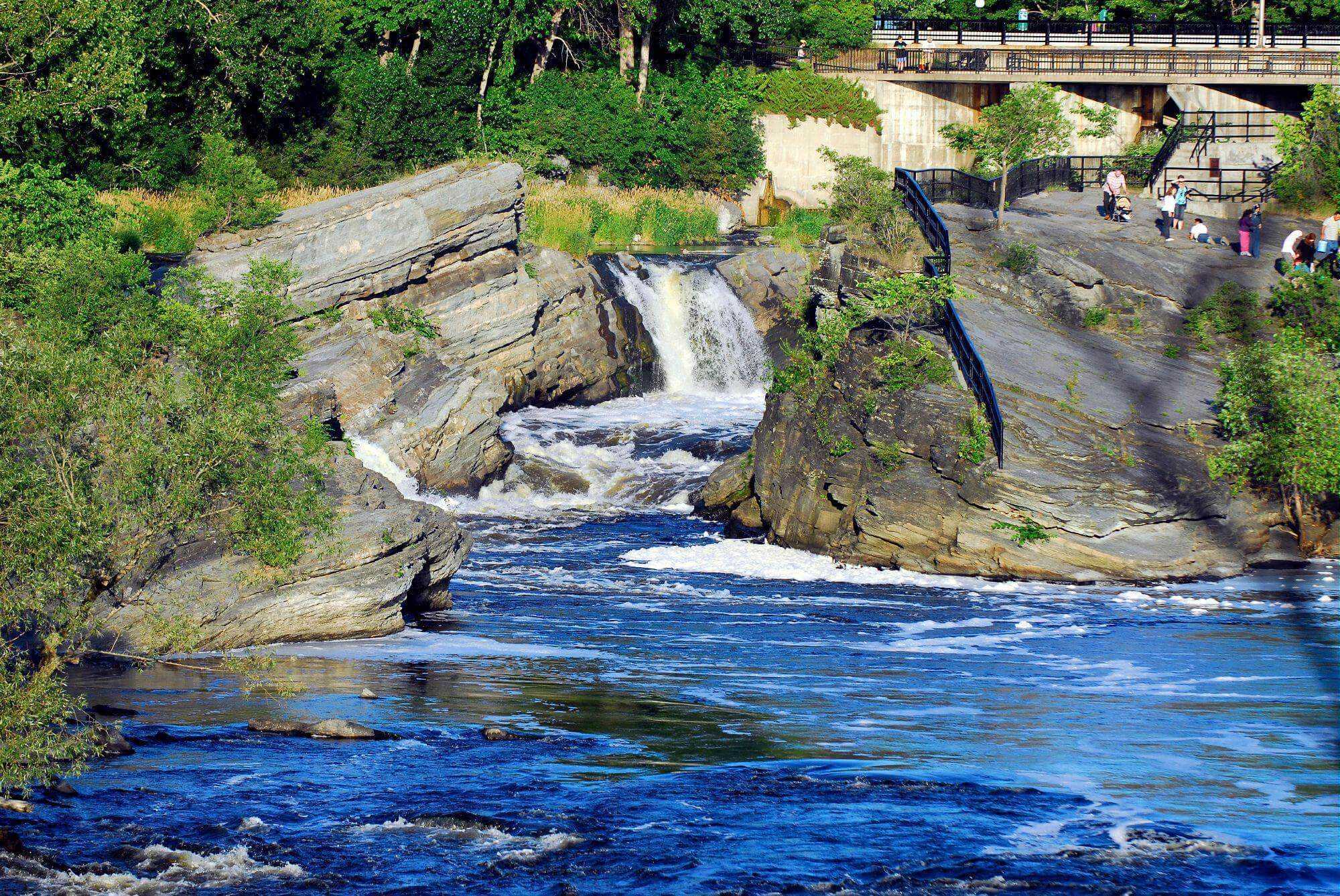 Hog's Back Park | National Capital Commission