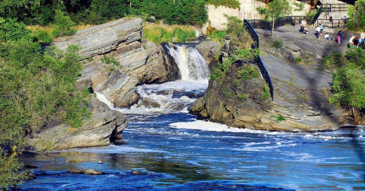 Hog's Back Park - National Capital Commission